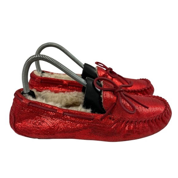 UGG | Shoes | Ugg Womens Dakota Metallic Jester Red Moccasins Shoes ...